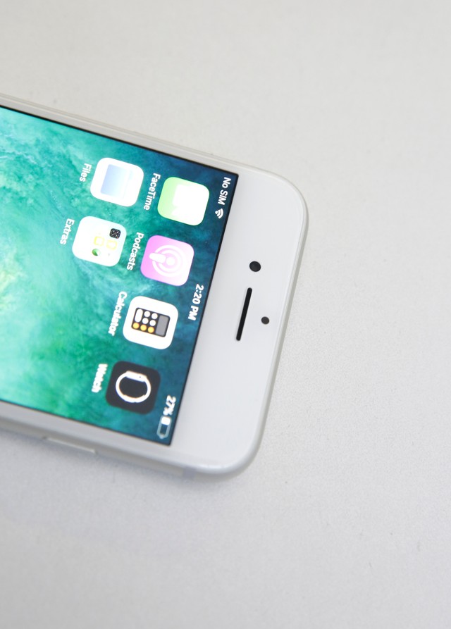 Može li ajfon i dalje da nosi titulu najboljeg telefona? Ajfon 8 na ...