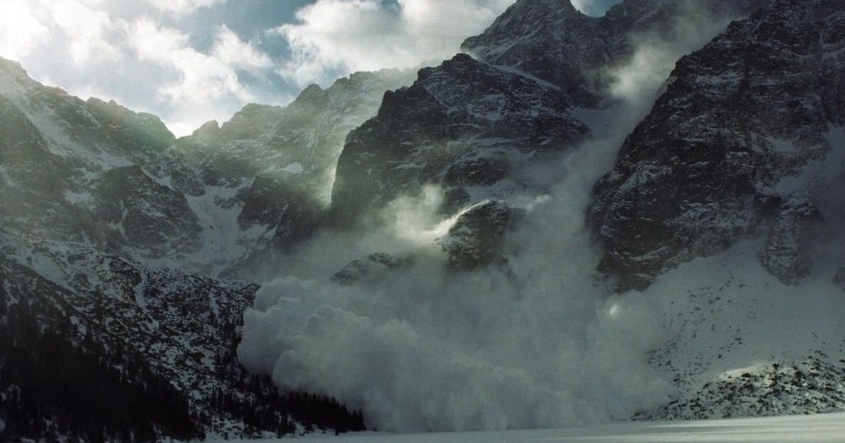 Gigantyczna lawina zeszła w rejonie Morskiego Oka! To już piąta lawina