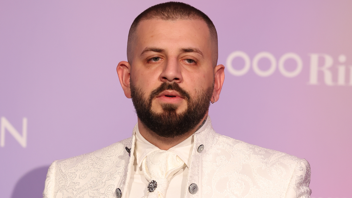 G.w.M azt állítja, havi 20 milliót is megkeres, és ezt csak a haknikból ...