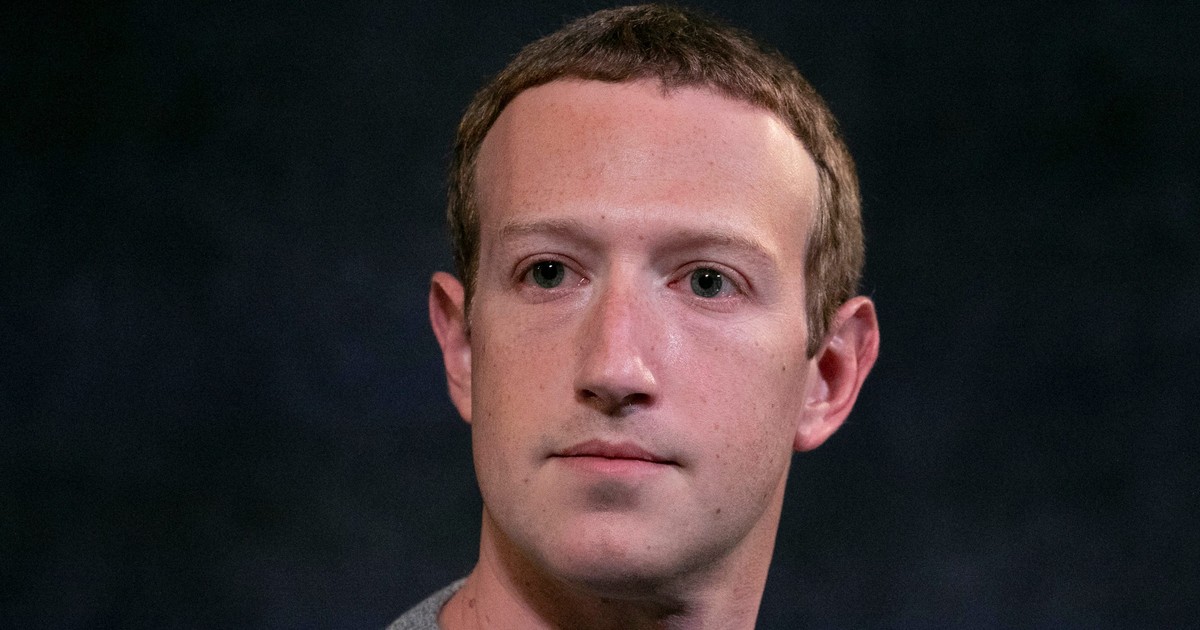 Facebook CEO Mark Zuckerberg has become more isolated inside his own ...