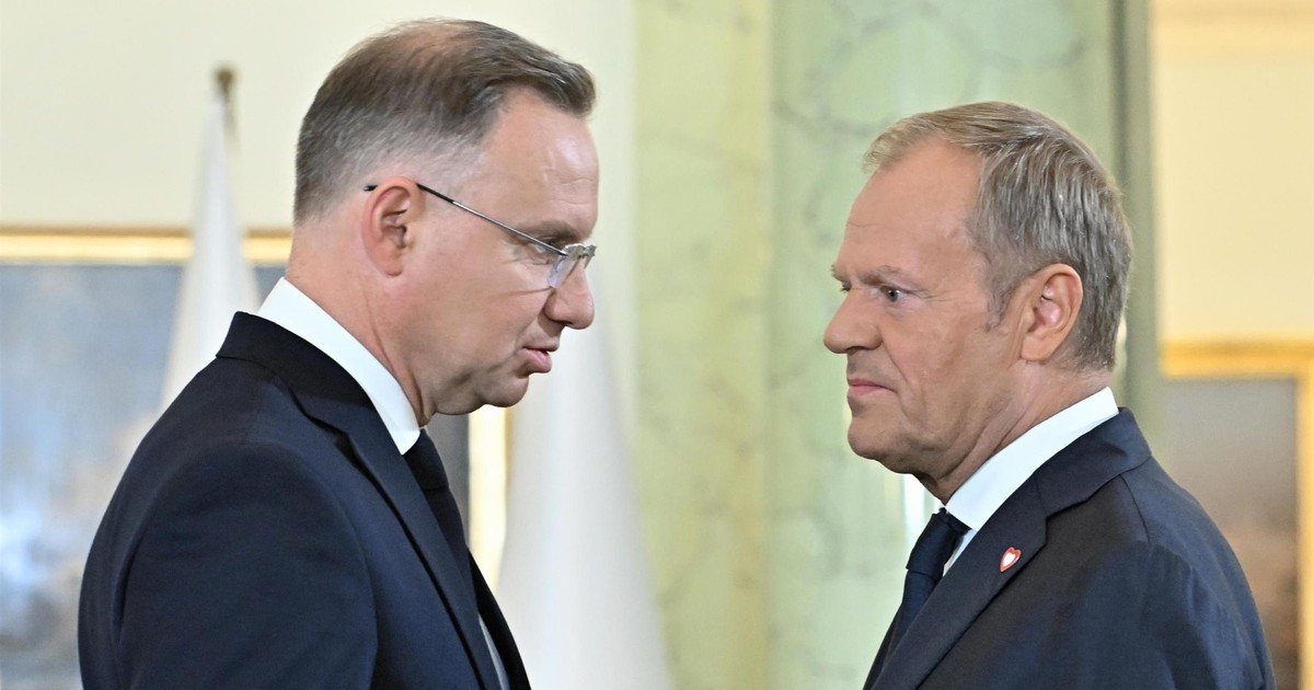 Donald Tusk ostro o Andrzeju Dudzie. W tle słowa o ustawkach