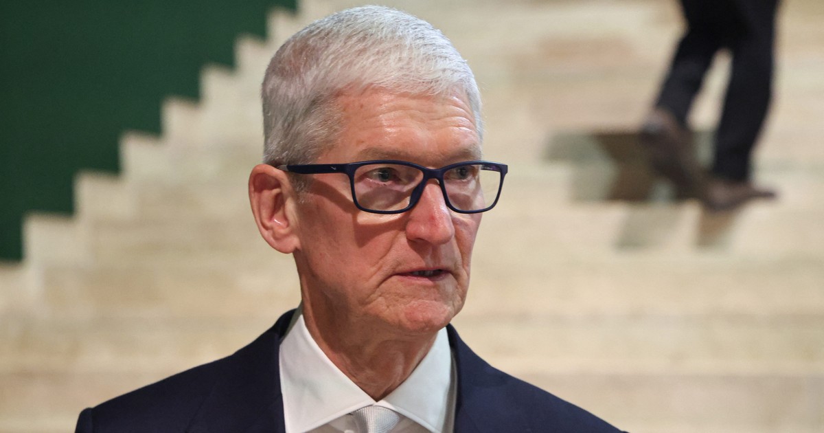 A shortage in memory chips is hitting tech hard, and even Apple's not ...