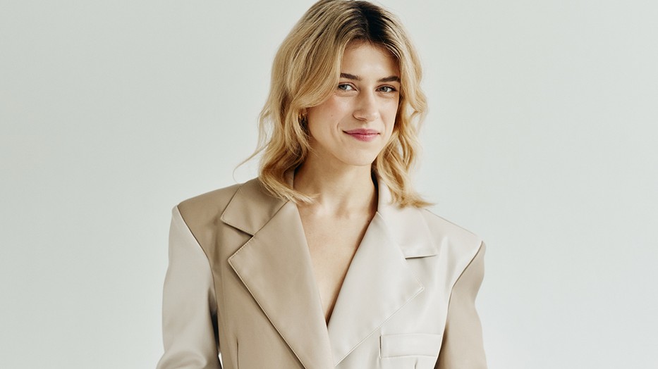 Nagy Katica élete legszebb ruhájában érkezett a GLAMOUR Women of the ...