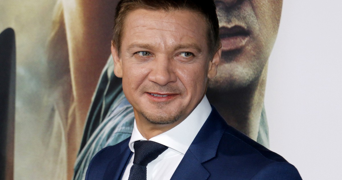 Jeremy Renner. Do sieci trafiło dramatyczne nagranie z wypadku - Plejada.pl