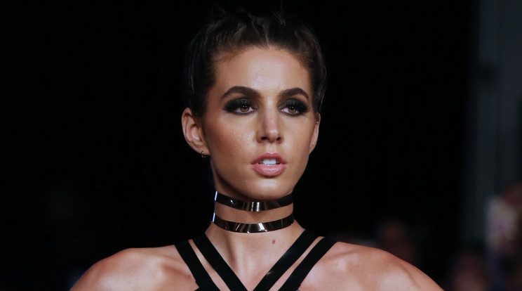 Bikini szigetelőszalagból - Black Tape Project Miamiban - fotók - Blikk