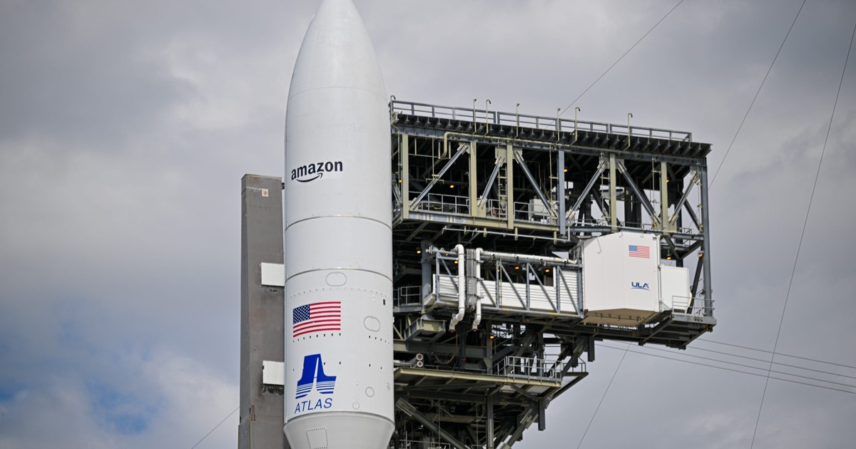 What to know about Project Kuiper, Amazon's satellite internet venture ...