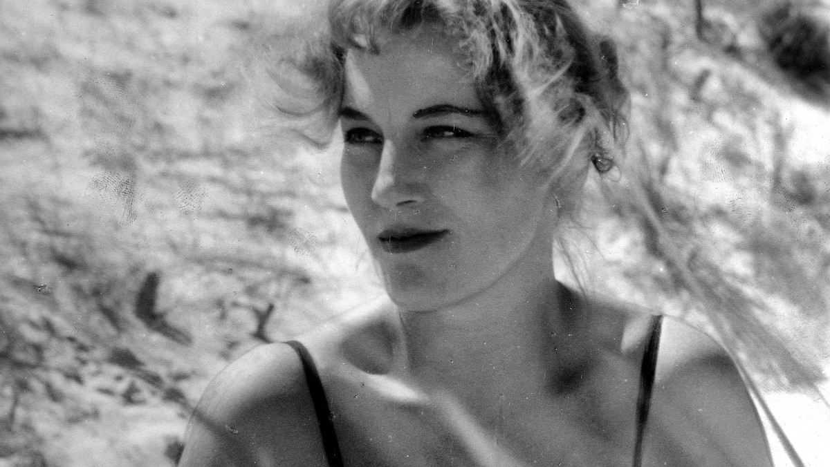 Jedna z piękniejszych aktorek PRL-u. Aktor i reżyser walczyli o nią na ...