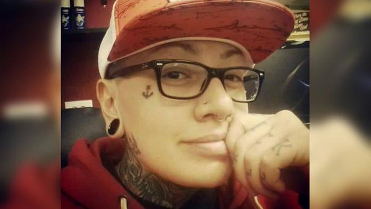 Skandal: Duchowny przerwał pogrzeb, bo zmarła była lesbijką - Kobieta