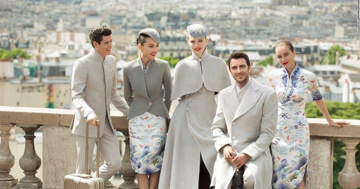 Podniebne pret a porter. Zobaczcie najciekawsze mundury stewardess z ...