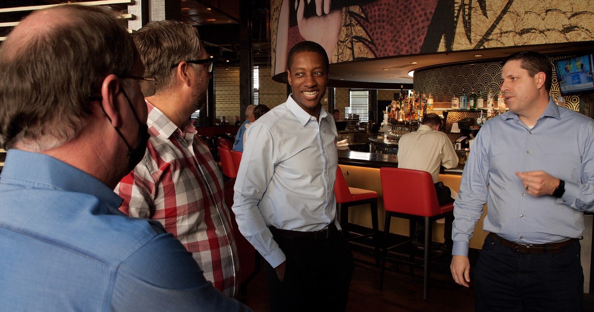 Meet the 35-year-old CEO who wants to turn around bankrupt Red Lobster ...
