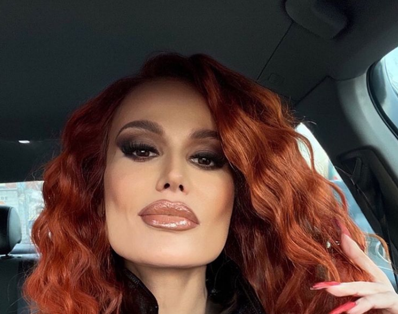 INDI IMALA SAOBRAĆAJKU, pa na Instagramu pokazala uništen auto: "Mali ...