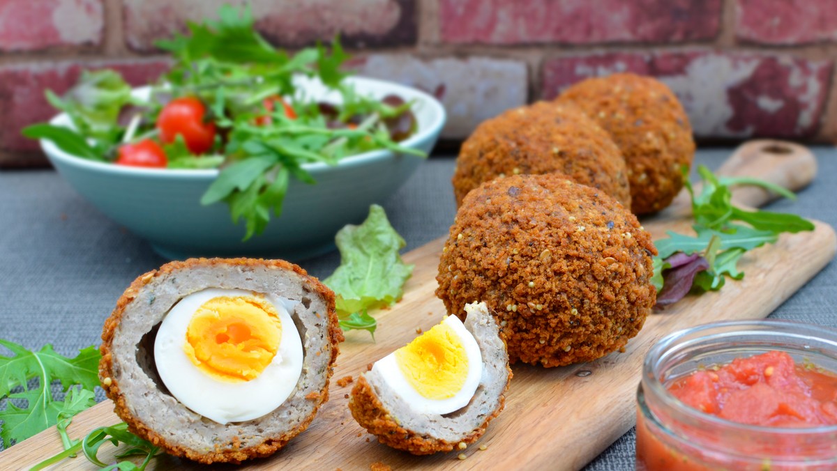 Jajka po szkocku. Przepis na wyjątkowe danie nie tylko na święta - Dom