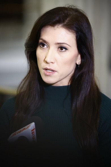 Ewa Zajączkowska-Hernik z mandatem do europarlamentu. Co wiemy o "Ewie ...