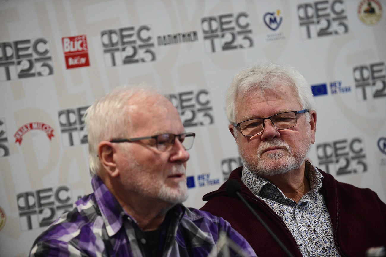 PRIČA O ROKENROL GRUPI KOJA JE NADŽIVELA ZEMLJU PO KOJOJ JE DOBILA IME Svetska premijera filma ...