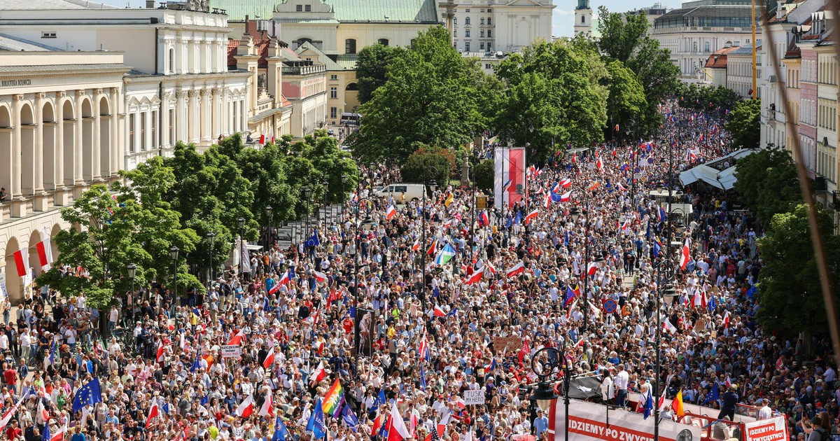 Relacje telewizyjne z marszu 4 czerwca. TVN24 z największą widownią - Film