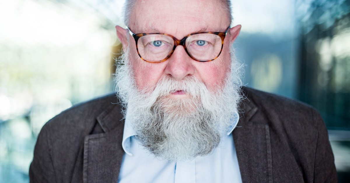 Prof. Bralczyk zapytany o używanie słowa "Murzyn". "Nie wykreśliłem go ...