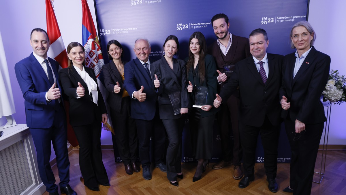 Uručene stipendije najboljim srpskim studentima u inostranstvu - Žena.rs