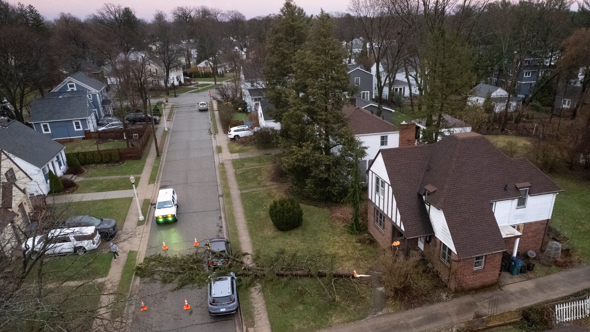 Americi prete smrtonosne poplave i tornada: Na udaru i grad u kojem živi 300.000 Srba - Blic