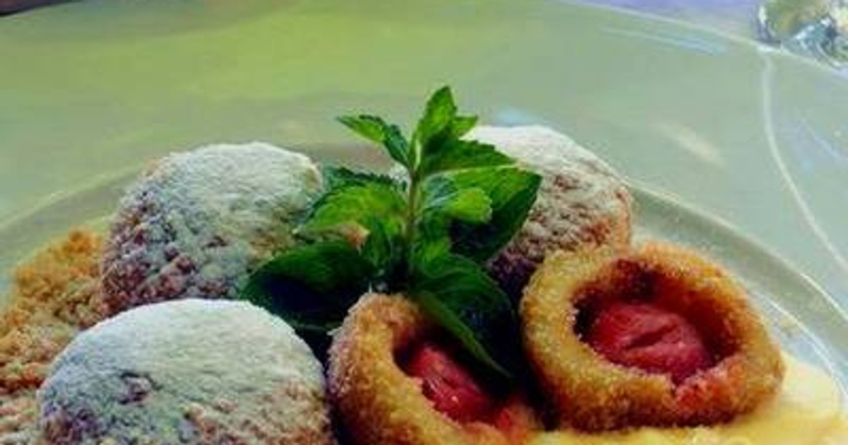 Epres gombóc vaníliamártással recept