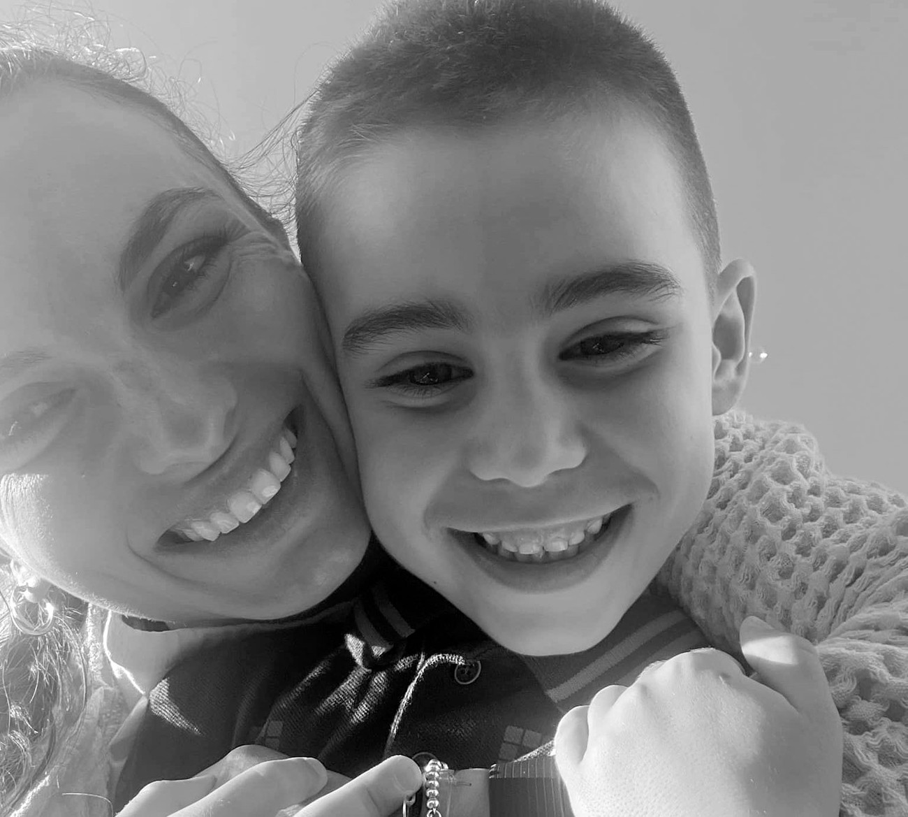 Preminuo Harun (6) koji se u Turskoj lečio od teške bolesti - Blic