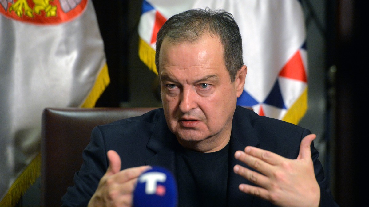 Oglasio se Dačić povodom izručenja Alije Balijagića Crnoj Gori - Blic