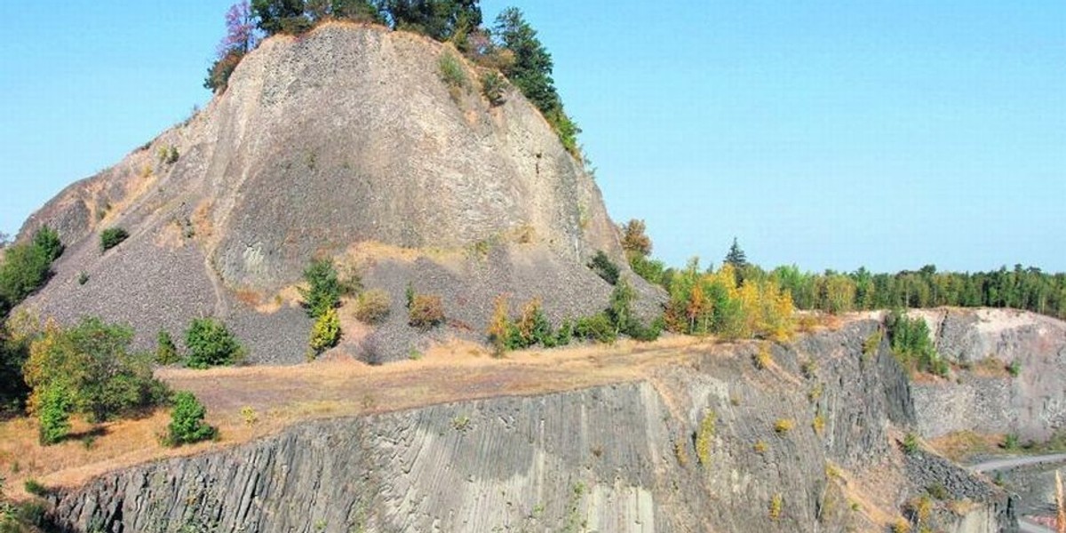 Kraina Wygasłych Wulkanów - Podróże