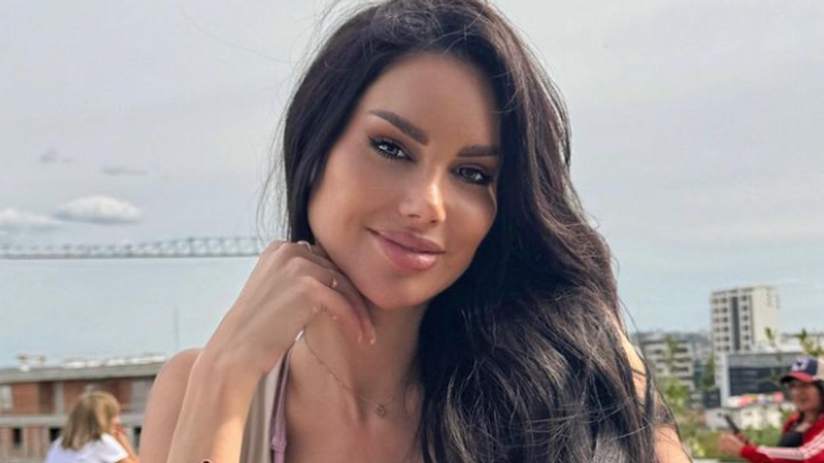 Majka Ive Grgurić pokazala telo u petoj deceniji, skinula se u bikini, pa zapalila društvene ...