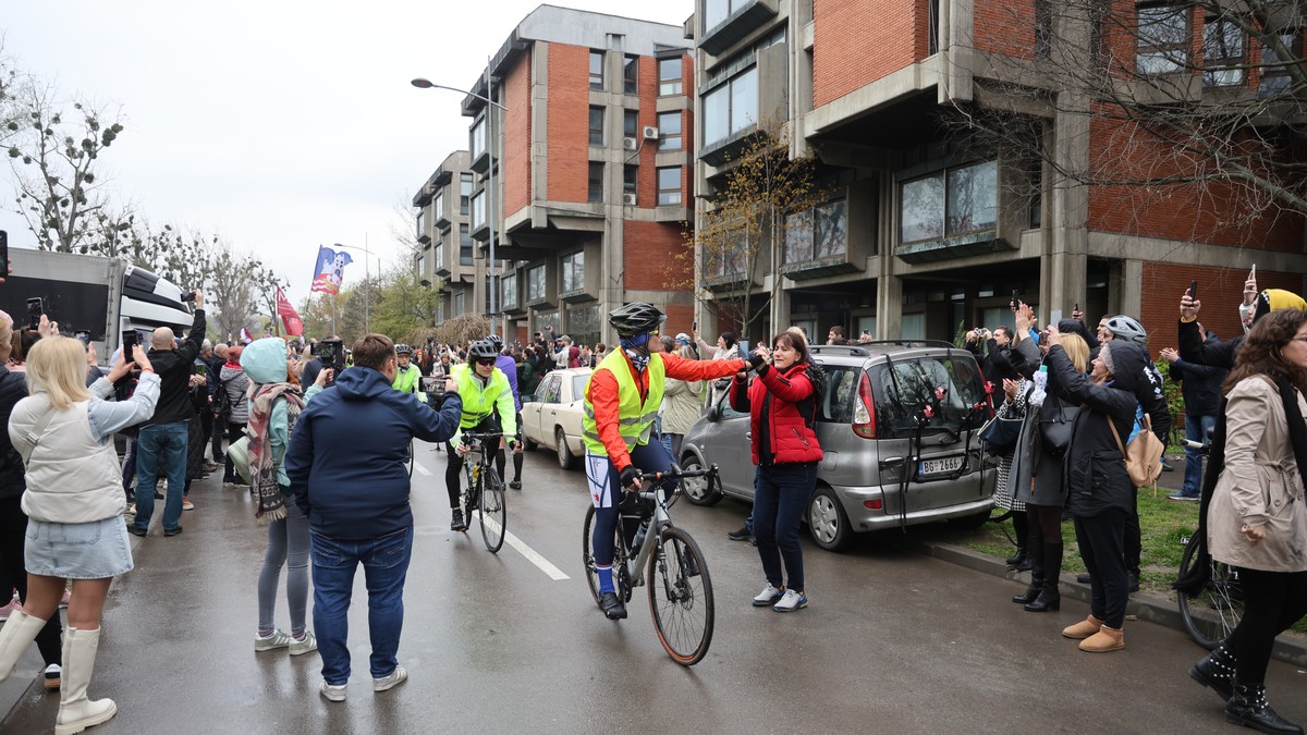 Studenti biciklima idu u Strazbur: Preći će 1.300 kilometara, ovo je ...