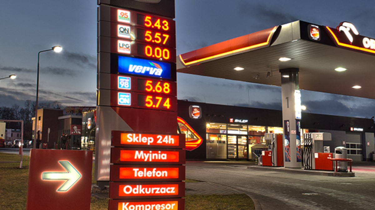 Na stacjach znikną ceny paliw za litr? Nie dajcie się nabrać!