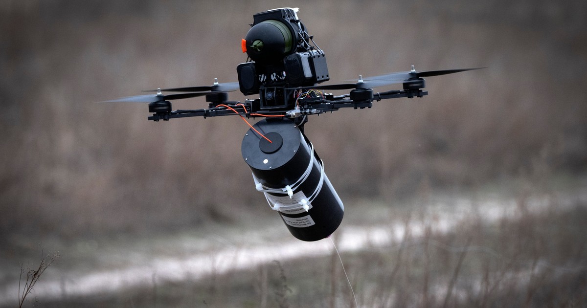 Inside a Ukrainian company making exploding unjammable drones built to beat Russia's electronic ...