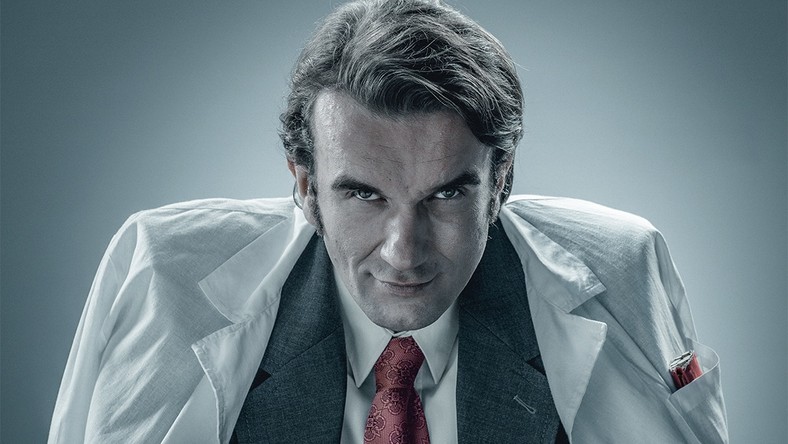 "Bogowie": Tomasz Kot jako profesor Religa – podobny? [ZDJĘCIA ...