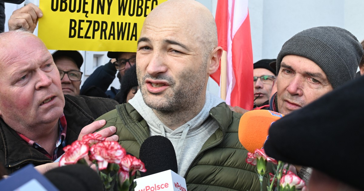 Ks. Michał Olszewski wyszedł z aresztu. Może odprawiać mszę i spowiadać ...