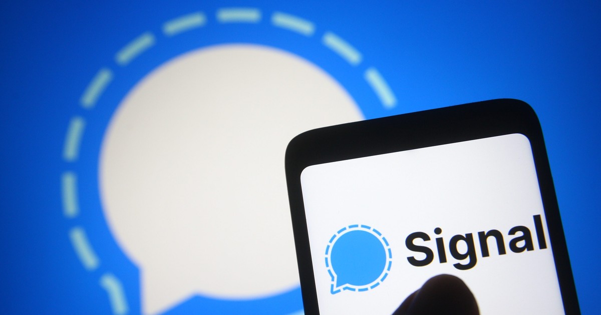 What is Signal? How the popular encrypted messaging app keeps your ...