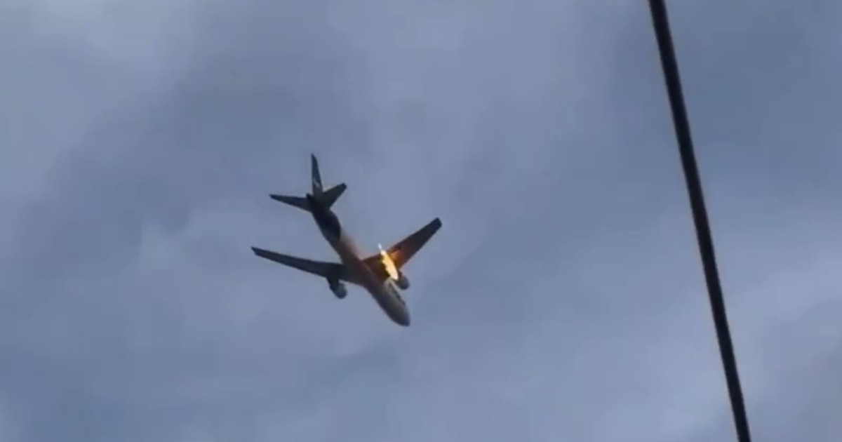 Samolot płonął przy lądowaniu. Dramatyczne sceny na lotnisku w USA