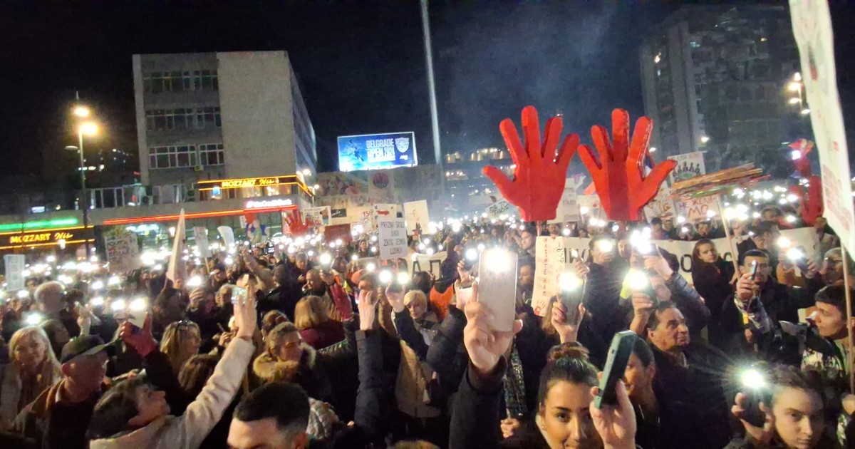 Studentski protest u Nišu na četiri mosta: Centralni skup u centru ...