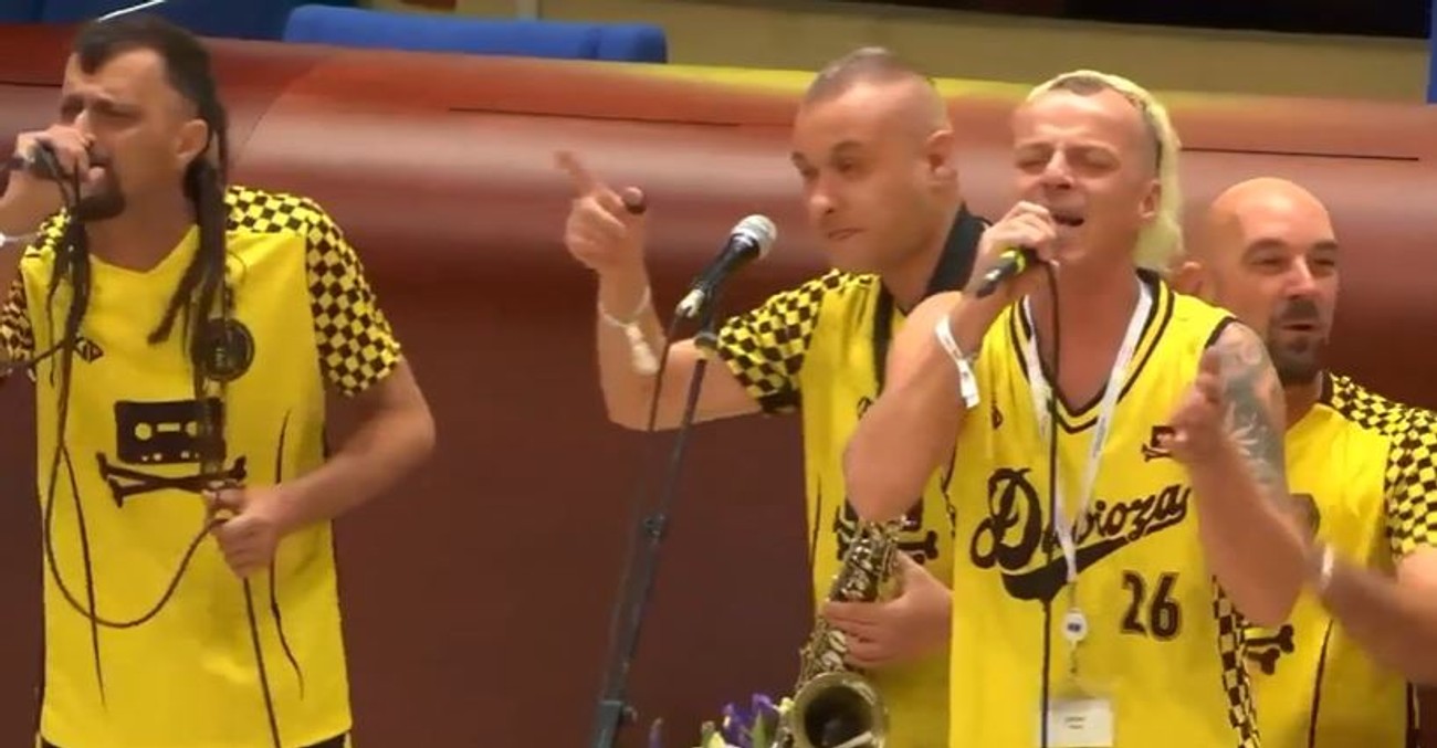 Dubioza Kolektiv slavi 20 godina rada na Arsenal festu - Blic