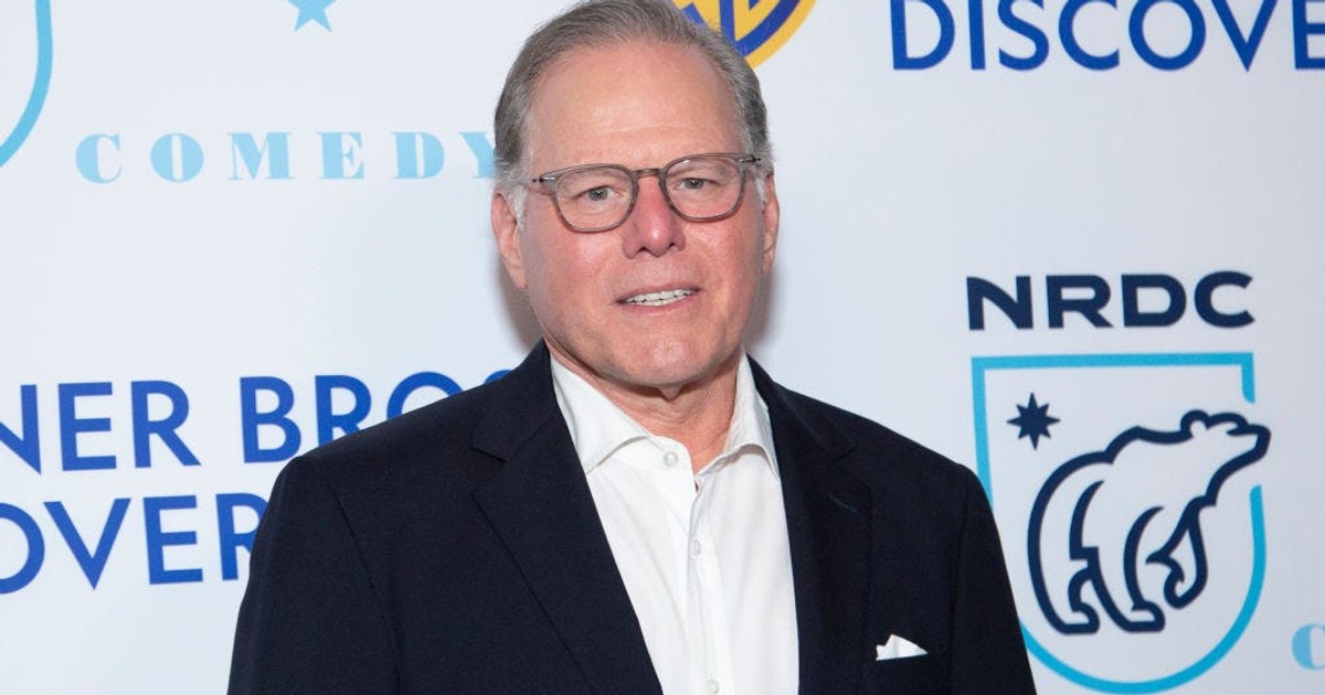 Warner Bros. Discovery CEO David Zaslav gets booed during commencement ...