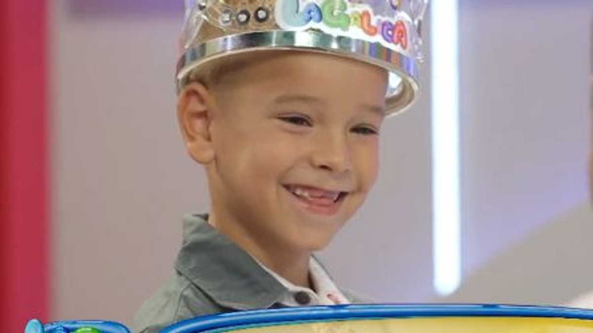 ZNAJU I DECA Pogledajte kako petogodišnjak priča vic - Blic