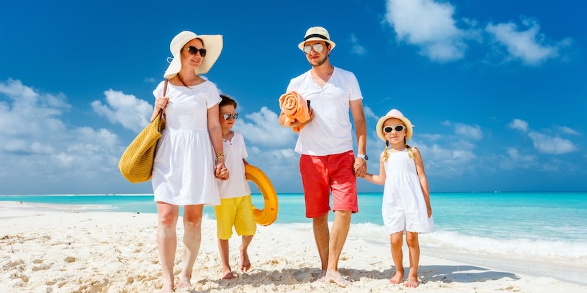 Gdzie na wakacje z dziećmi - Top 5 najpiękniejsze plaże dla dzieci. Ranking najlepszych plaż ...