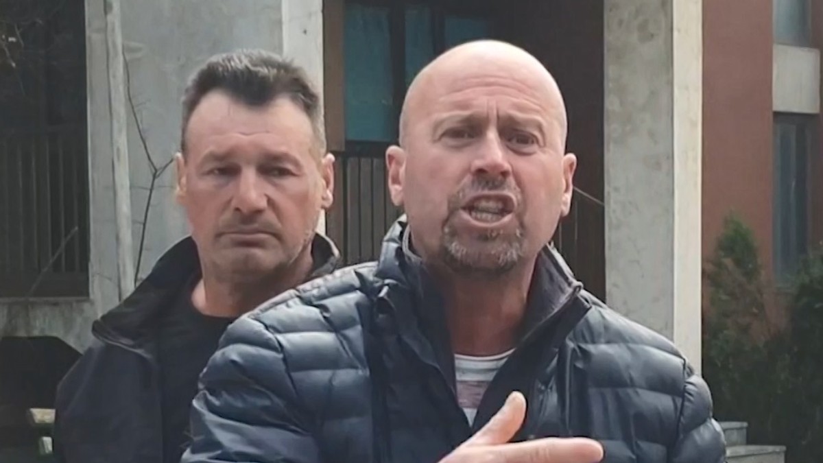 dame sa hercom potresna ispovest oca koji je izgubio sina u makedoniji - Blic