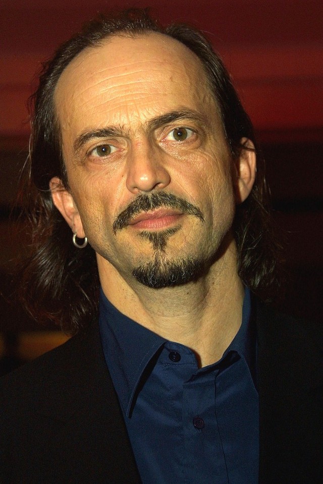 Jacek Koman - "szemrany" przystojniak - Kobieta