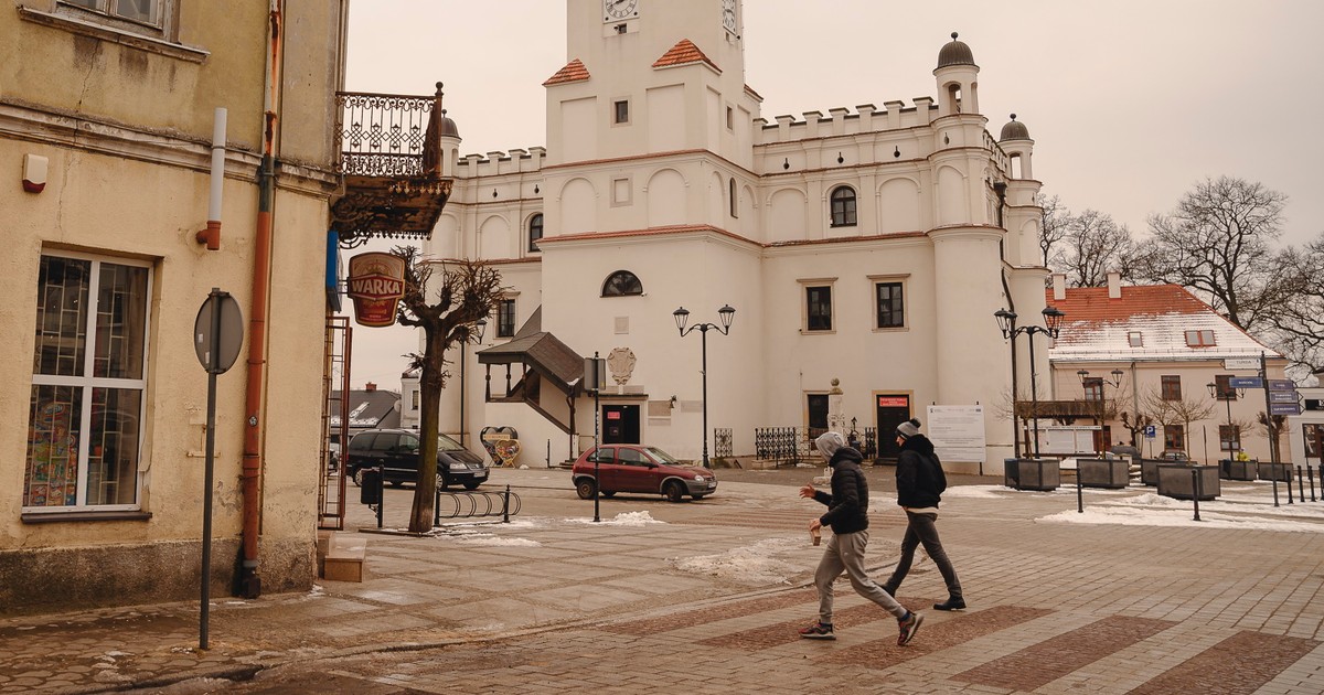 Bezrobocie w Szydłowcu to fikcja? "Mam ubezpieczenie i 500 plus. Zarobię nawet 10 tys. zł ...