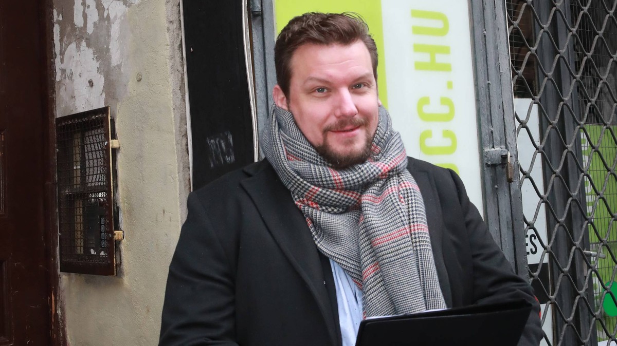 Peller Károly visszavonta főigazgatói pályázatát, botrány a szegedi ...