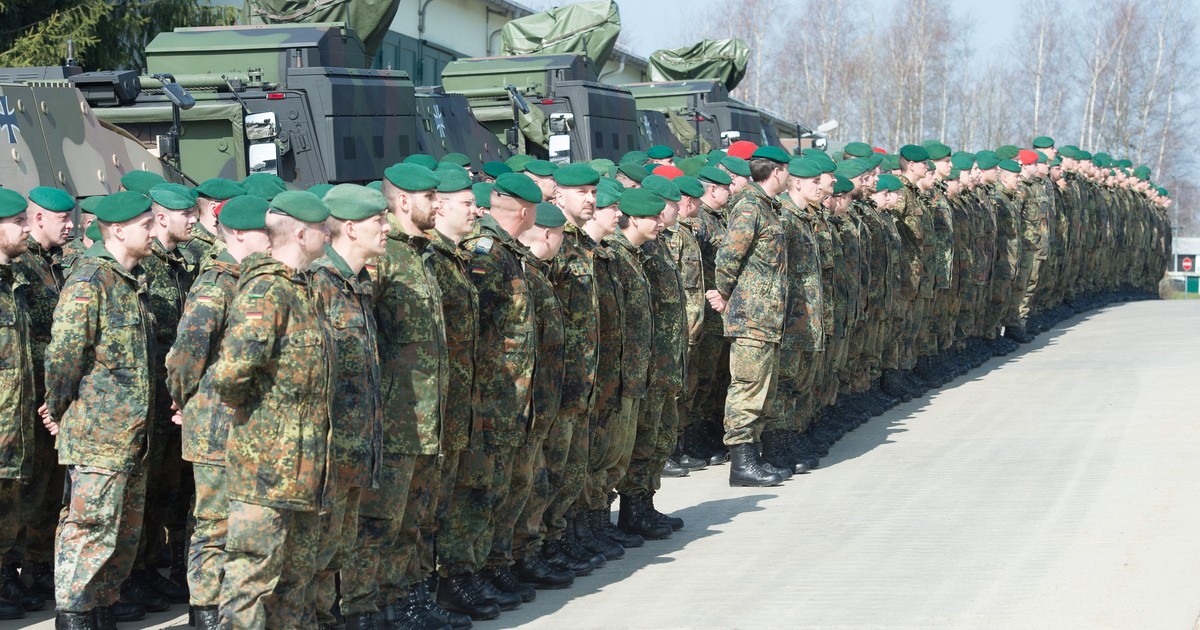 Czy Niemcy są gotowi bronić ojczyzny? Nowy sondaż - Wiadomości
