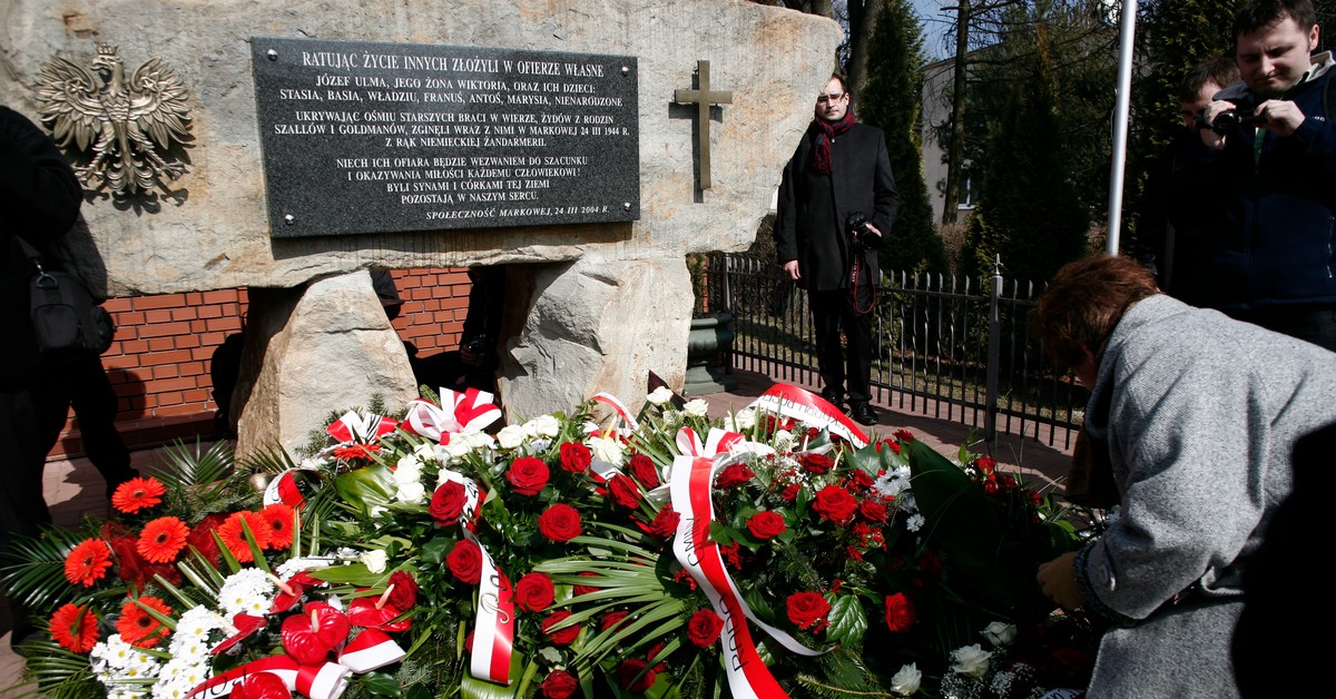 Wydał rozkaz zabicia rodziny Ulmów. Eilert Dieken po wojnie nie poniósł ...
