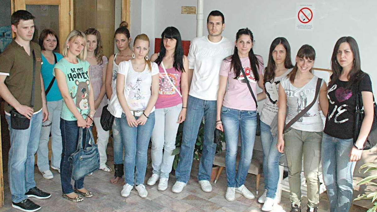 Izigrani najbolji studenti sa Ekonomskog fakulteta - Blic