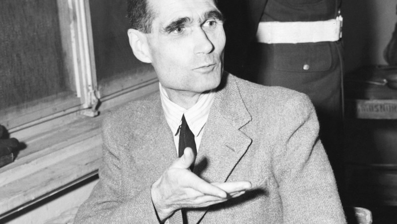 Wełniane kalesony Rudolfa Hessa. Dlaczego brytyjski wywiad tak bardzo ...