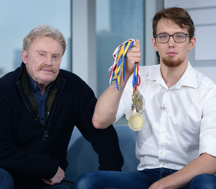 Klany gwiazd: rodzina Daniela Olbrychskiego, dzieci, żony, wnuki [ZDJĘCIA] - Plejada.pl