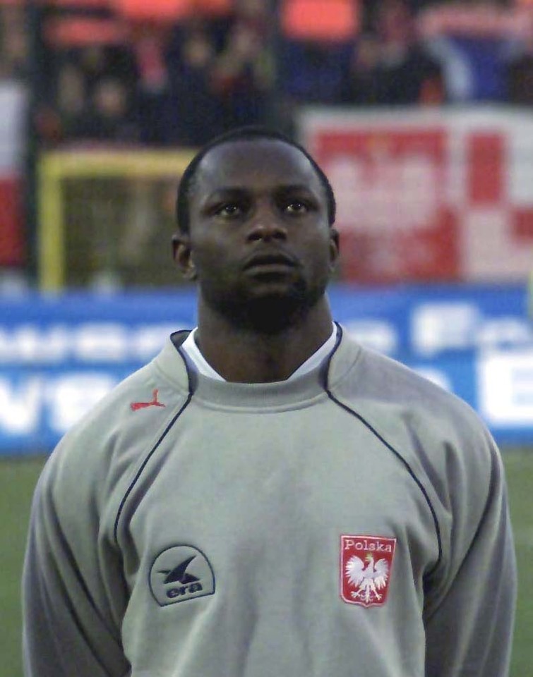 Emmanuel Olisadebe stracił głowę dla 18-letniej Polki. Miała być ...