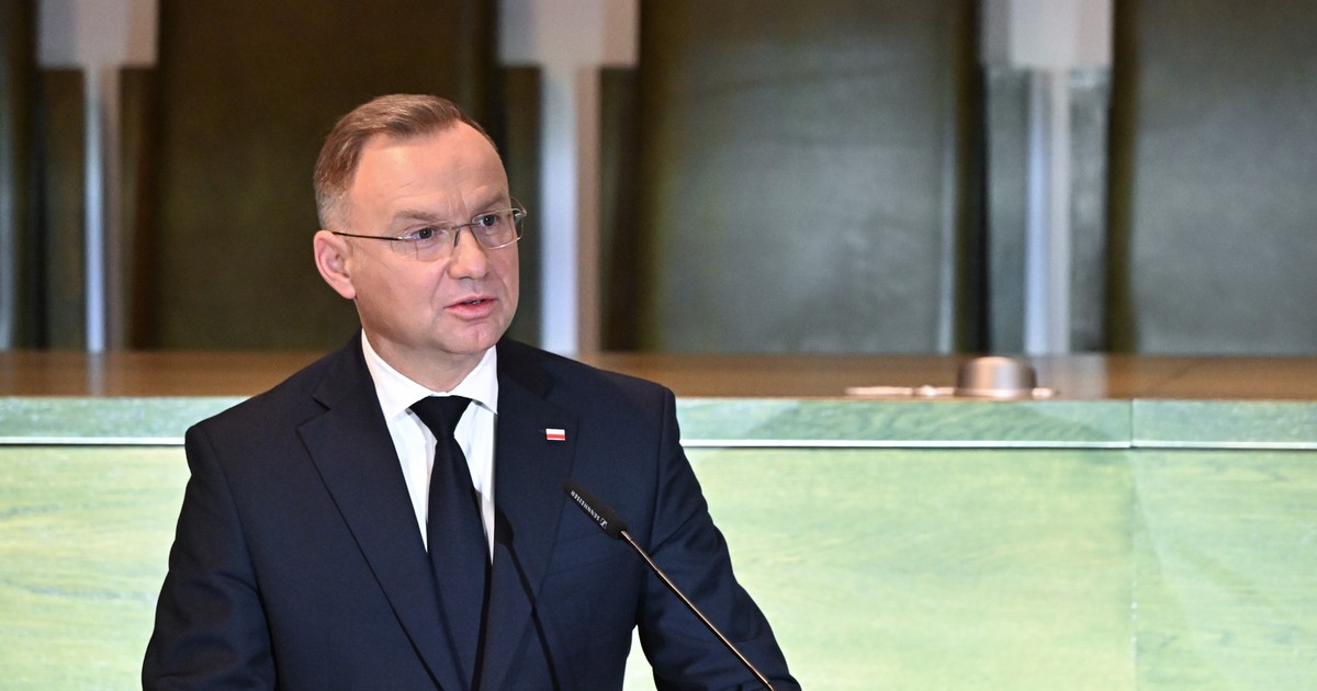 Tak Polacy oceniają prezydenturę Andrzeja Dudy. Miażdżąca opinia [SONDAŻ] - Wiadomości